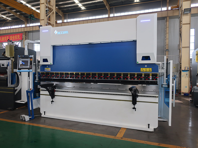 pelat baja 7 sumbu 400 Ton 6000 MM cnc press brake mesin bending dengan ...